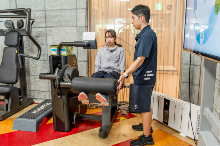 【アトリオドゥーエNext体験レポート】気になることをトレーナーに聞いてきた！ - Wellulu