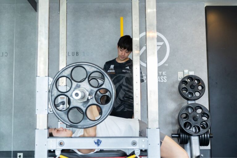 筋トレのBIG3（ビッグスリー）とは？自重やダンベルを使った自宅でできるメニューも紹介 - Wellulu