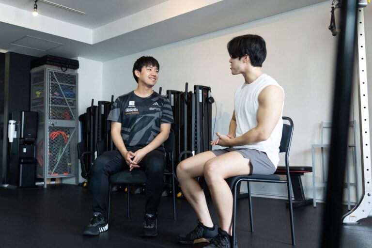 筋トレのBIG3（ビッグスリー）とは？自重やダンベルを使った自宅でできるメニューも紹介 - Wellulu