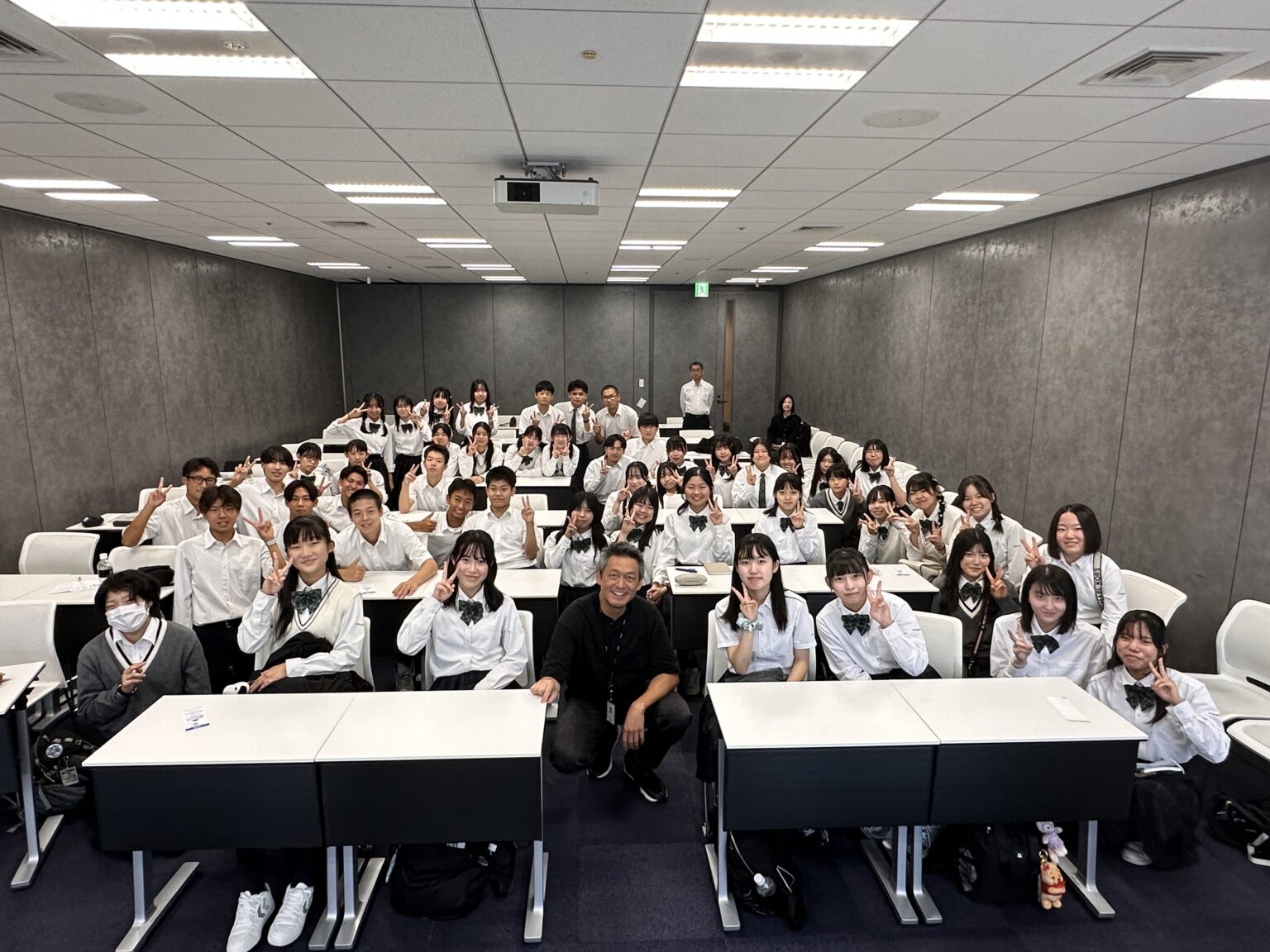 高校生と未来 - Wellulu