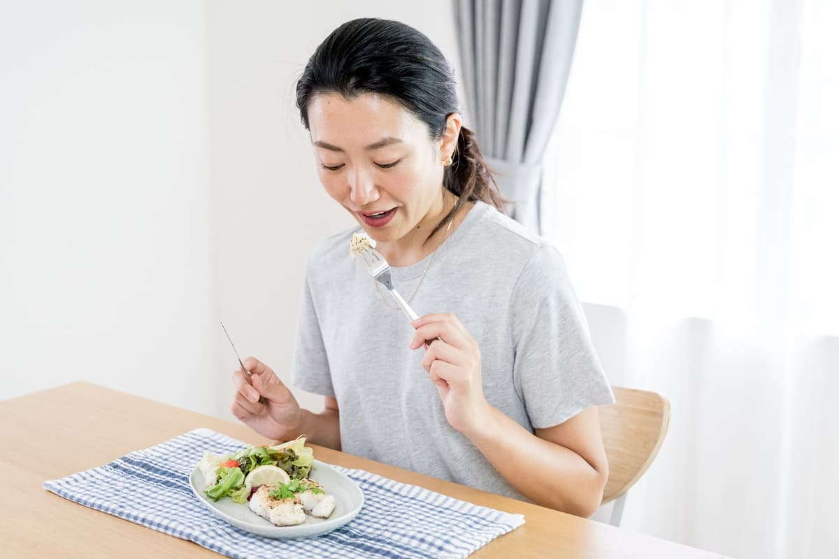 チートデイとは？体脂肪率別・BMI別の頻度、正しいやり方を紹介 - Wellulu