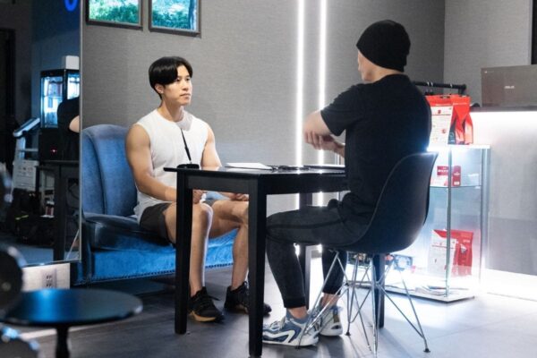 上腕三頭筋の筋トレメニュー7選！自重・ダンベル・ケーブルマシンを使った種目を紹介 - Wellulu