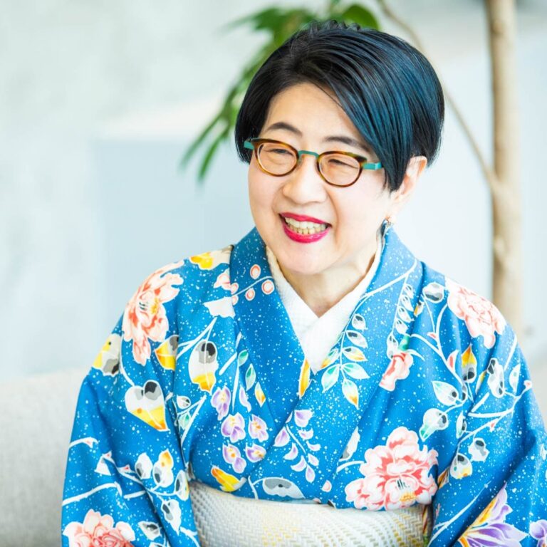 【伊能美和子氏】境界を越えて人と人とをつなぐ「ヨコグシスト®︎」が創り出すウェルビーイングな未来 - Wellulu