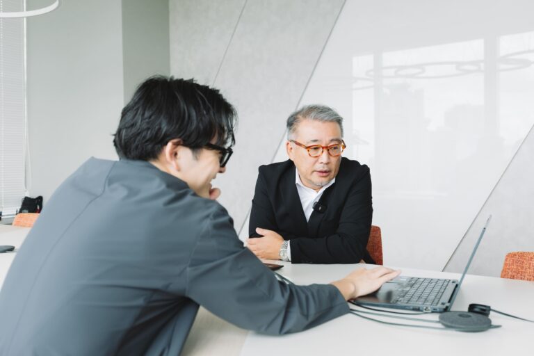 40代で寝ても疲れが取れない原因は？疲れない身体を作る習慣や改善方法を紹介 - Wellulu