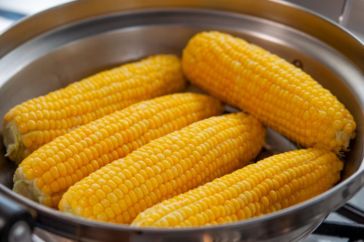 とうもろこしの栄養素とは？カロリー・糖質・食べ方も紹介 - Wellulu