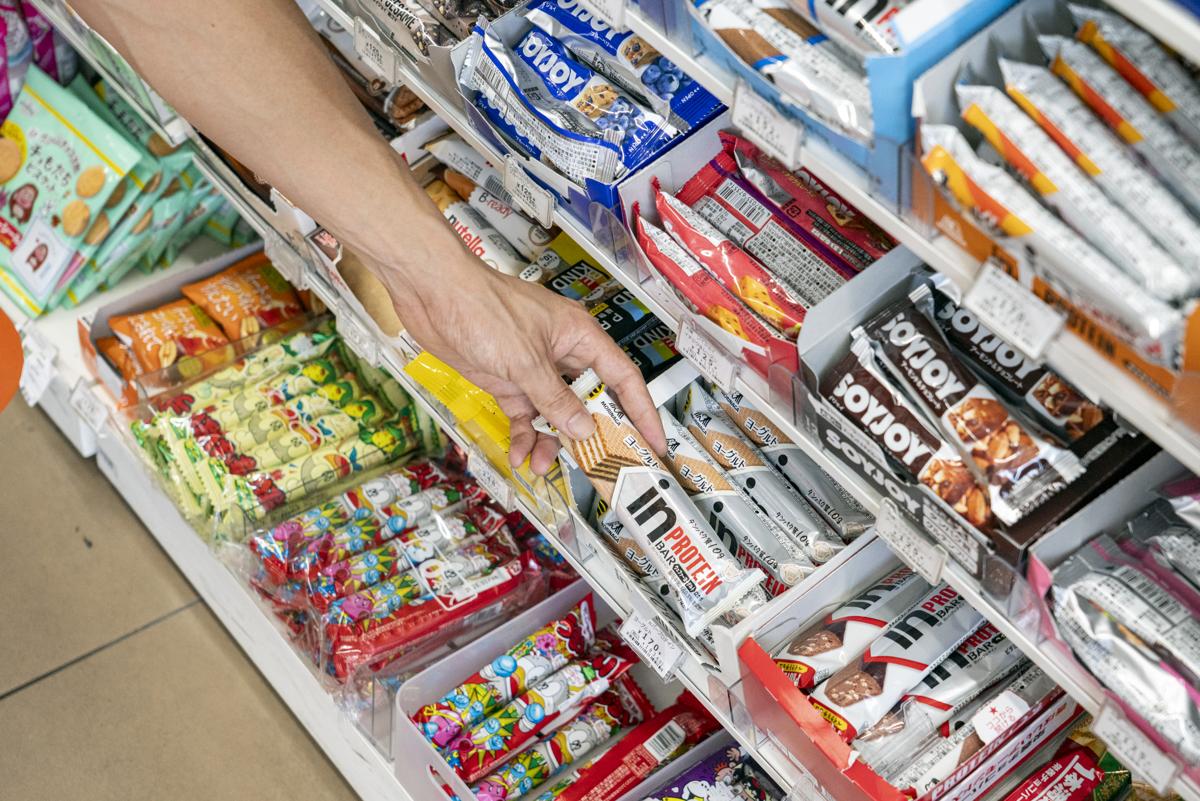 コンビニで買えるプロテインおすすめ27選！ドリンク・バーの選び方と効果 - Wellulu
